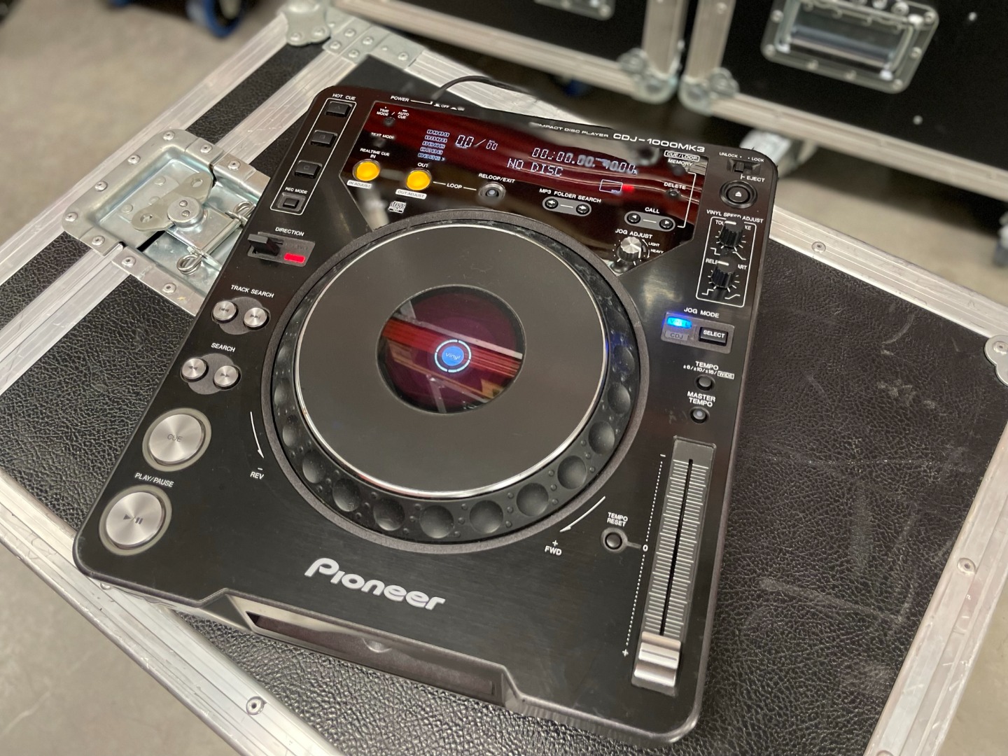 Pioneer DJ CD Player CDJ-1000MK3 | 200 USD - Gebrauchte-Veranstaltungstechnik.de - Der ...